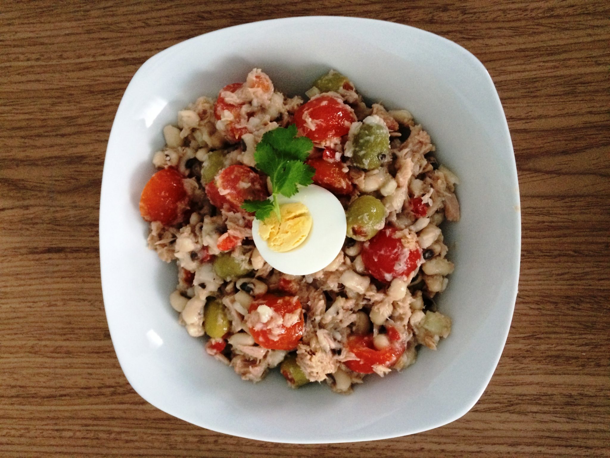 Salada de atum com feijão-frade – COZINHA AÇORIANA